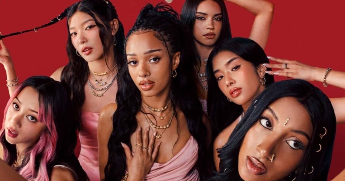 Νέα καμπάνια για την Pandora με πρόσωπα-έκπληξη