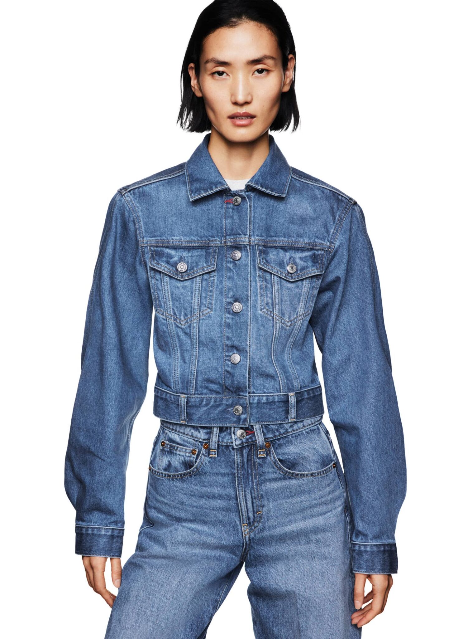 Gap x Victoria Beckham: Συνεργασία ή κίνηση απελπισίας;